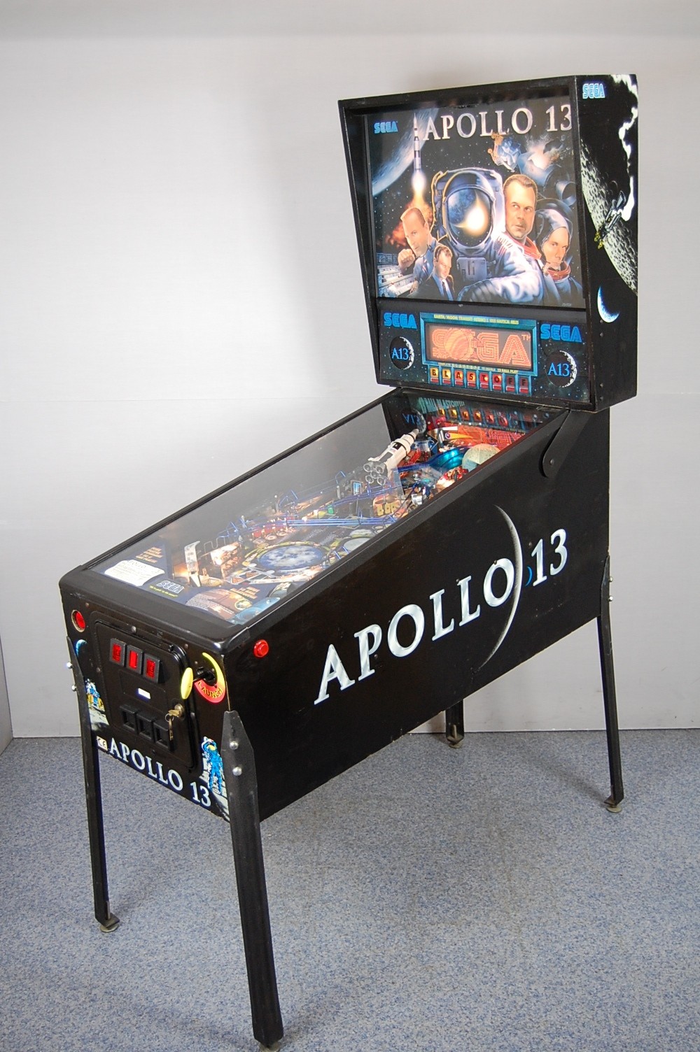 Apollo 13 Pinball Machine - Game Room Planet