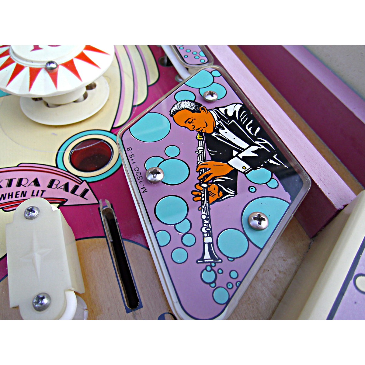 Old Chicago Pinball Machine - Game Room Planet