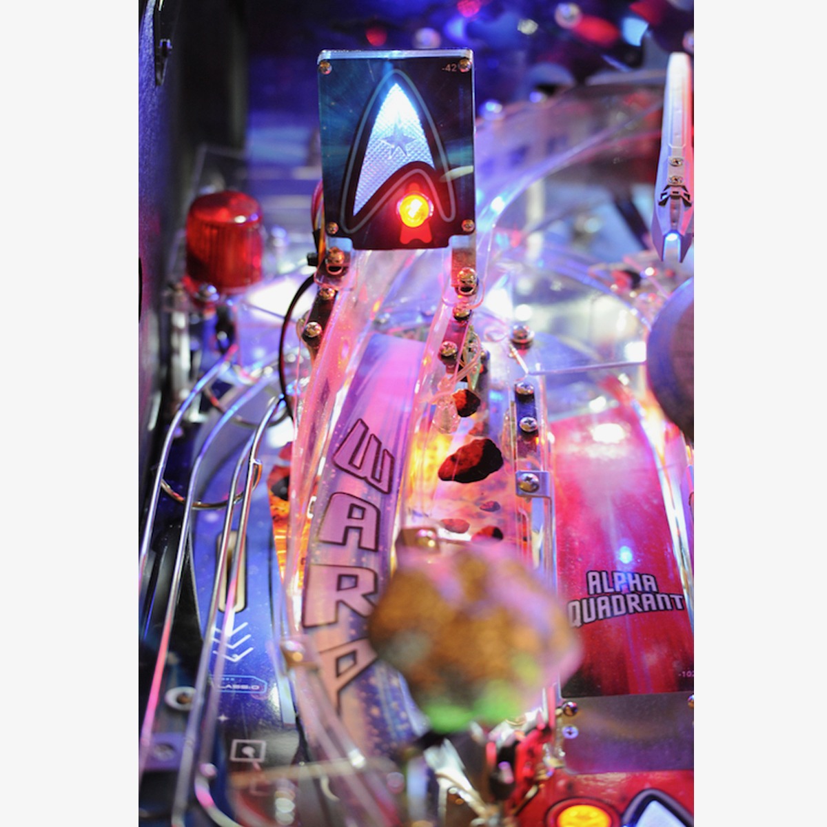 Star Trek Premium Pinball Machine - Game Room Planet