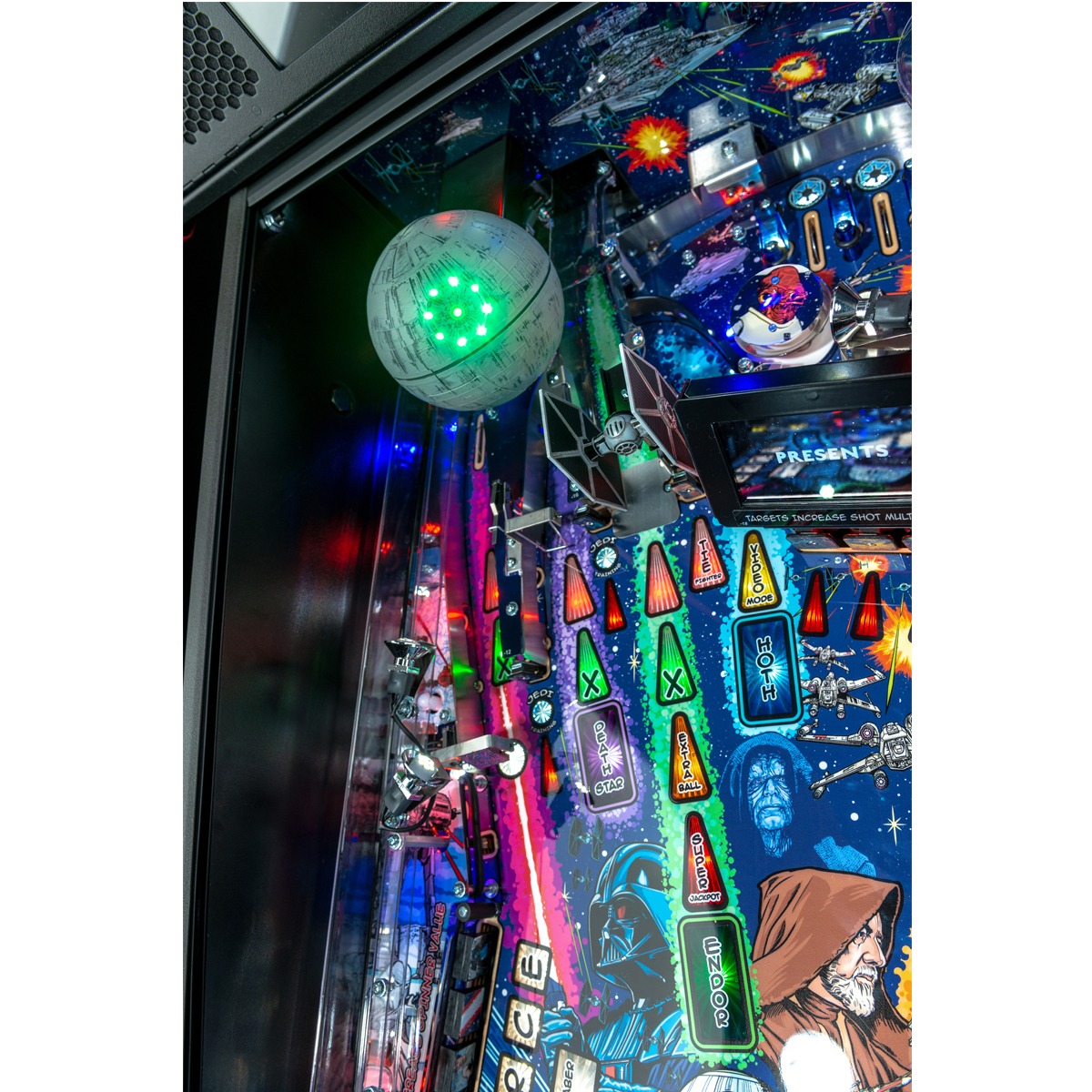 Star Wars Comic Art Pro Pinball Machine - Game Room Planet